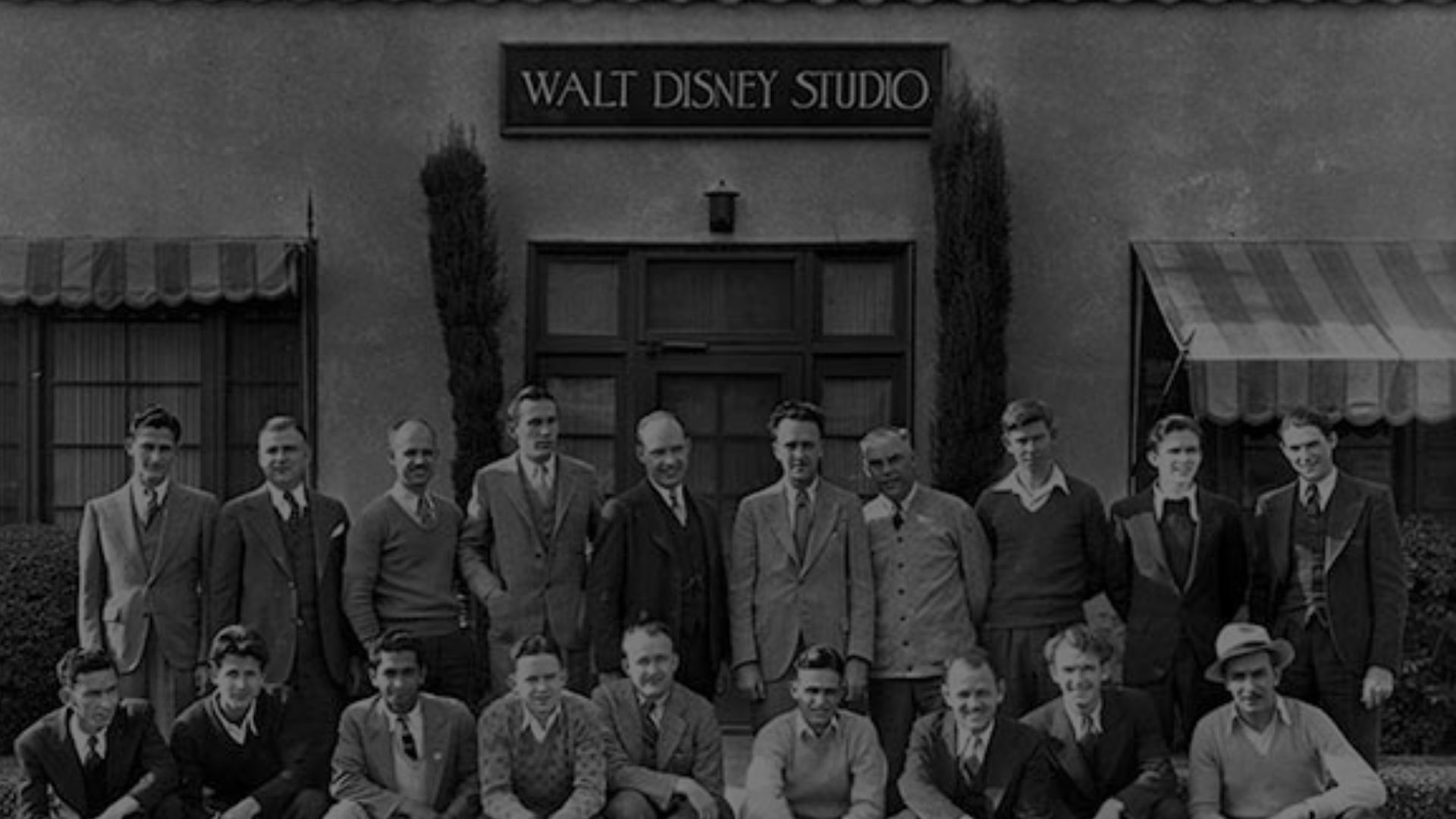 Walt Disney Studios: Where Magic Became Real! - Palace Production
